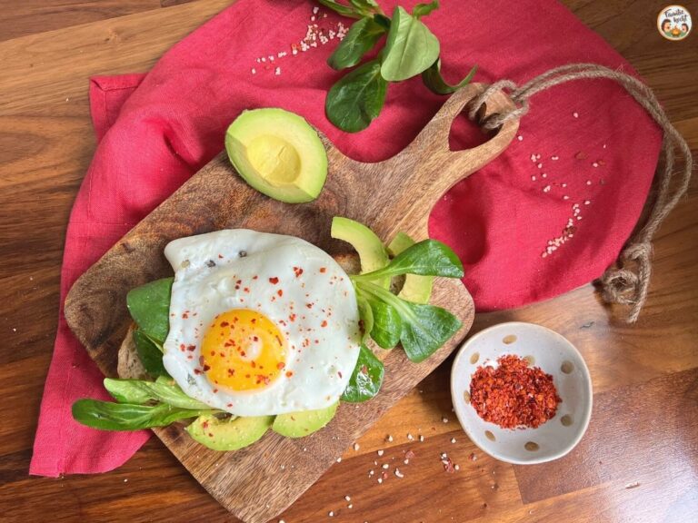 Geröstetes Avocado Brot mit Ei ♥ Familie kocht!