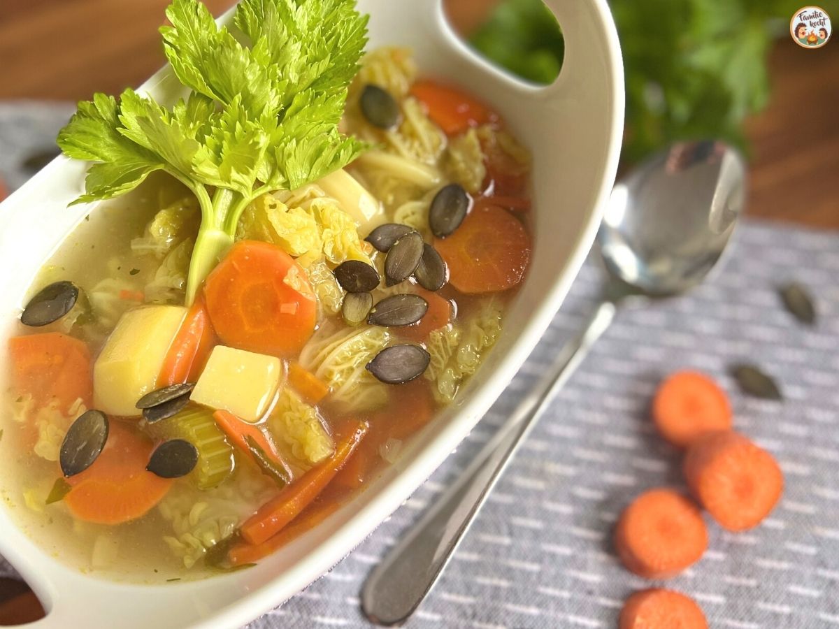 Wirsingeintopf vegetarisch ♥ mit Kartoffeln | FAMILIE KOCHT