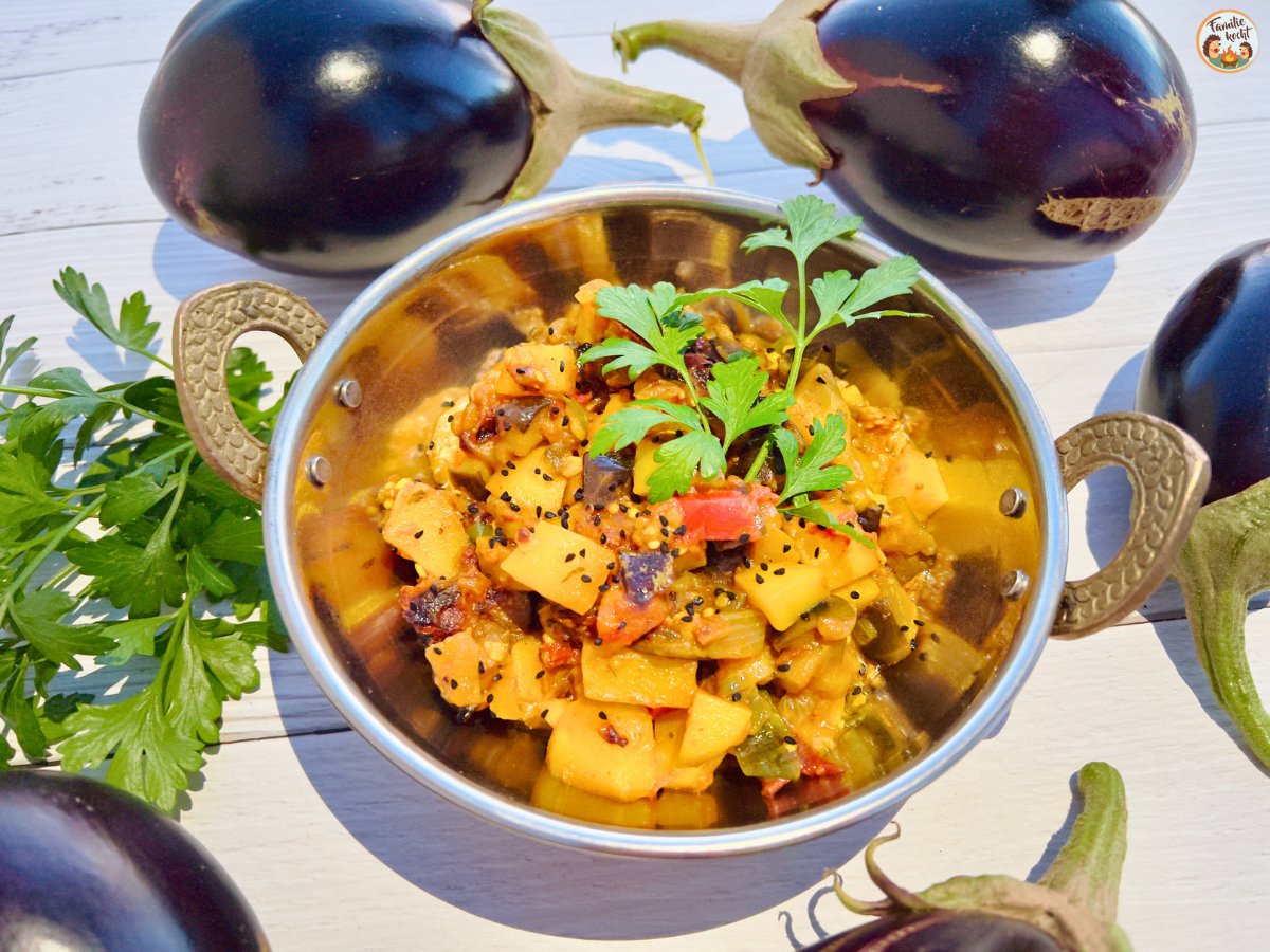 Aloo Baingan - indisches Auberginen Kartoffel Curry